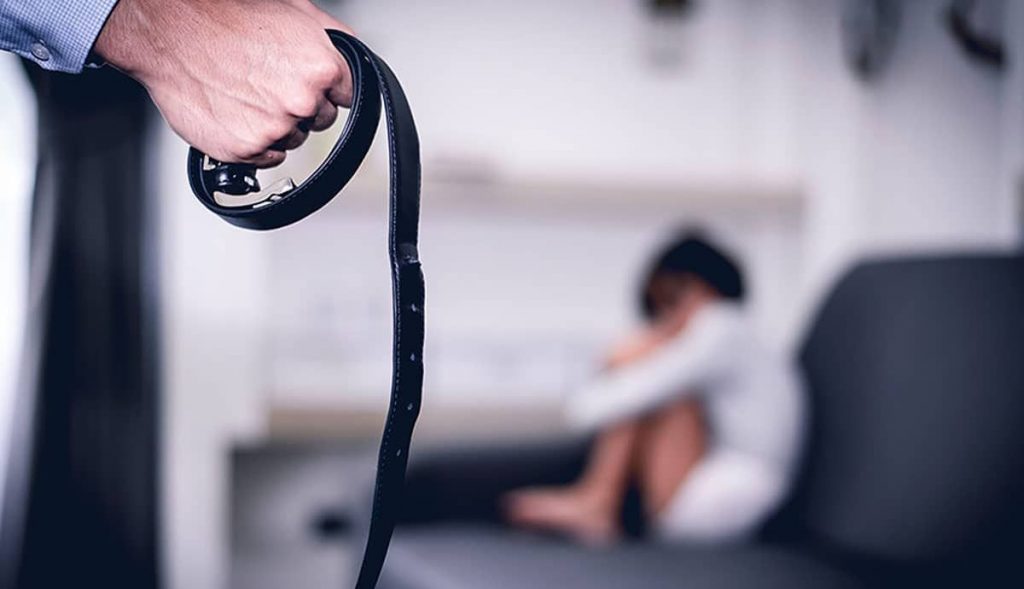 Diputados prohíben castigo corporal contra menores